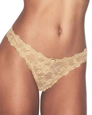 SKIMS Stretch Lace Dipped Waist Thong Delta