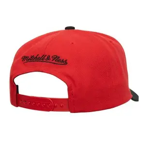 Mitchell & Ness Chicago Bulls Stars Core Pro Pinch Adjustable Cap
