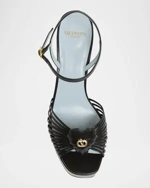 Valentino Garavani Vlogo Royal Heart Leather Platform Sandals - Nero
