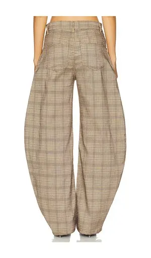 Lioness Horseshoe Pant