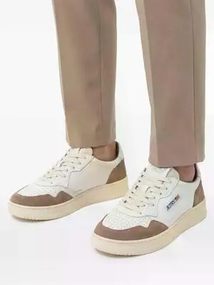 AUTRY Medalist Low Sneakers - Neutrals