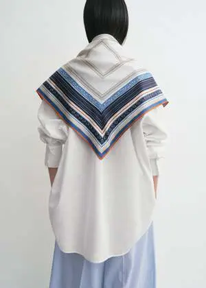 TOTEME Collector Scarf Ecru/navy - Blue