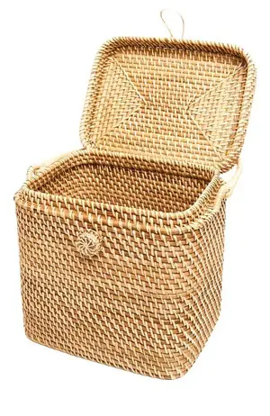 KUBO Woven Picnic Basket