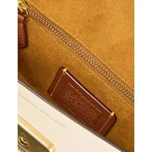 COACH Jet Leather Shoulder Bag With Logo Clasp - B4/chalk