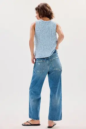 AMO Billie Jeans Mid-rise Straight Fit