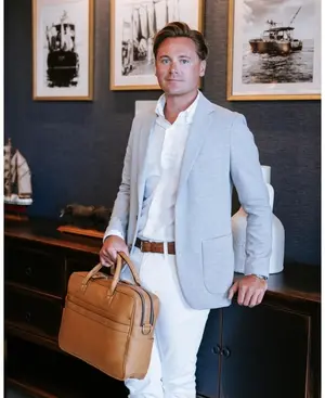 KORCHMAR Leather Laptop Briefcase - Tan