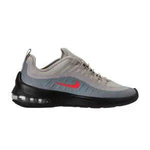 Nike Air Max Axis Sneakers