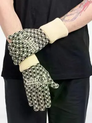 MAISON MARGIELA Intarsia-knit Gloves
