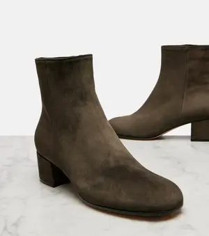 GIANVITO ROSSI Joelle 45 Suede Ankle Boots