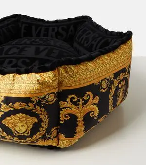 Versace I ♡ Baroque Small Cotton Dog Bed - Black
