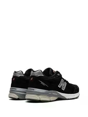 NEW BALANCE 990v3 Low-top Sneakers - Black