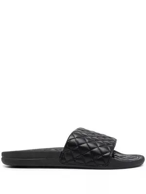 Apl Quilted Lusso Slides - Black