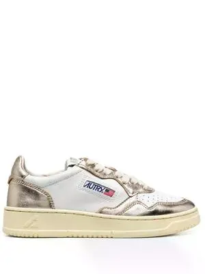 AUTRY Medalist Perforated Sneakers - White