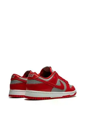 Nike Dunk Low Retro Unlv Sneakers