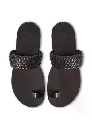 GIUSEPPE ZANOTTI Thibaut Slides