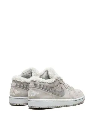 JORDAN Air 1 Low Se Sherpa Fleece Sneakers