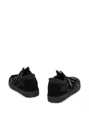 VOLTA Compostela Low-top Sneakers