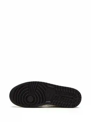 JORDAN Air 1 Low Sneakers - Brown