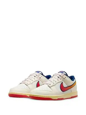Nike Dunk Low Retro Lettering Sneakers - Neutrals