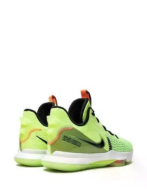 Nike Lebron Witness V Sneakers