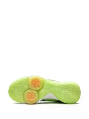 Nike Lebron Witness V Sneakers