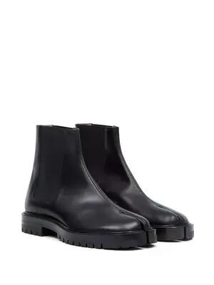 MAISON MARGIELA Tabi Chelsea Boots - Black