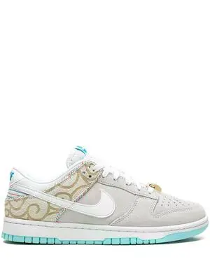 Nike Dunk Low Barbershop Sneakers - Neutrals