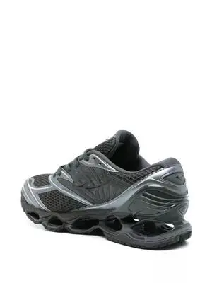 Mizuno Lace-up Fastening Sneakers With Padded Ankle And Chunky Rubber Sole - Grey