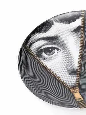 FORNASETTI Face Print Plate - Black