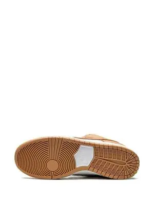 Nike Sb Dunk Low Light Cognac Sneakers - Brown