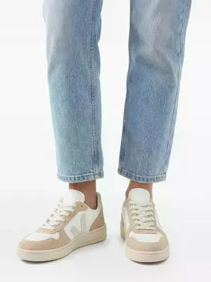 VEJA V-10 Panelled Lace-up Sneakers - Neutrals