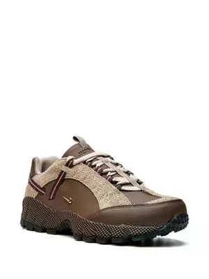 Nike Jacquemus X Humara Lx Sneakers - Brown