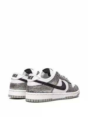 Nike Dunk Low Golden Gals Sneakers - Grey