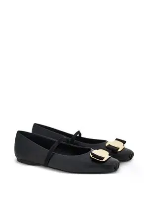 FERRAGAMO Vara Ballet Flat - Black
