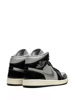 JORDAN Air 1 Mid Se Chrome Sneakers - Black