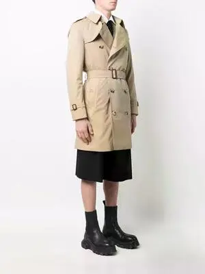 Burberry The Chelsea Heritage Trench Coat