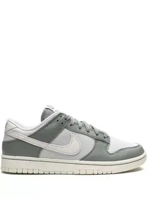 Nike Dunk Low Retro Prm Sneakers - White