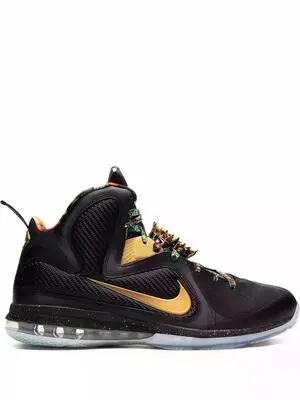 Nike Lebron Watch The Throne Sneakers