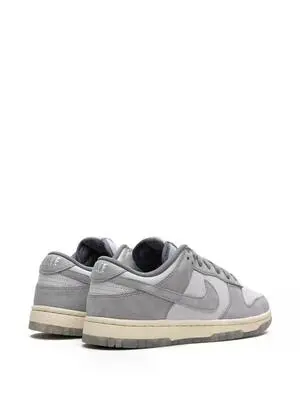 Nike Dunk Low Sneakers - Grey