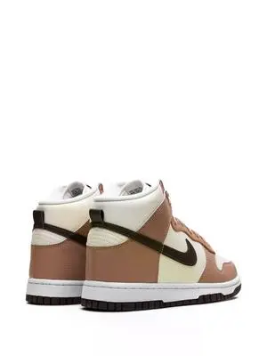 Nike Dunk High Dusted Clay Sneakers - Neutrals