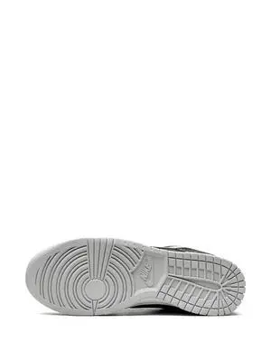 Nike Dunk Low Retro Animal Pack Zebra Sneakers - Black