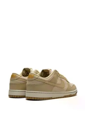 Nike Dunk Low Wheat Suede Sneakers - Neutrals