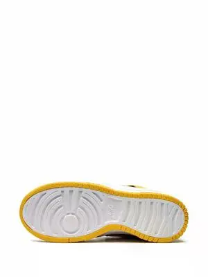 Nike Dunk High Up Sneakers - Yellow