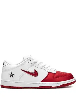 Nike X Supreme Sb Dunk Low Jewel Swoosh Sneakers