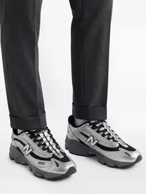 NEW BALANCE 1000 Sneakers - Silver