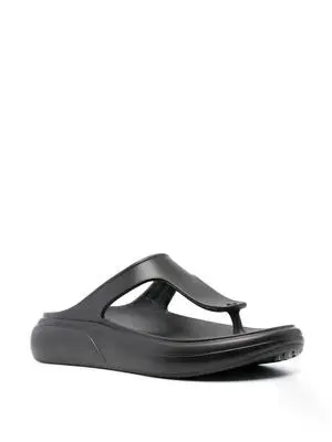STUART WEITZMAN Thong Style Flip Flops - Black