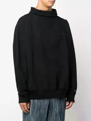 032C Roll-neck Logo-print Sweatshirt
