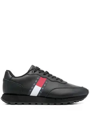 Tommy Hilfiger Logo Patch Low-top Sneakers - Black