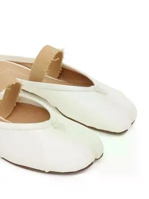 MAISON MARGIELA Tabi Ballerina Mules - White