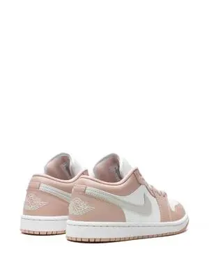 JORDAN 1 Low Sneakers - White